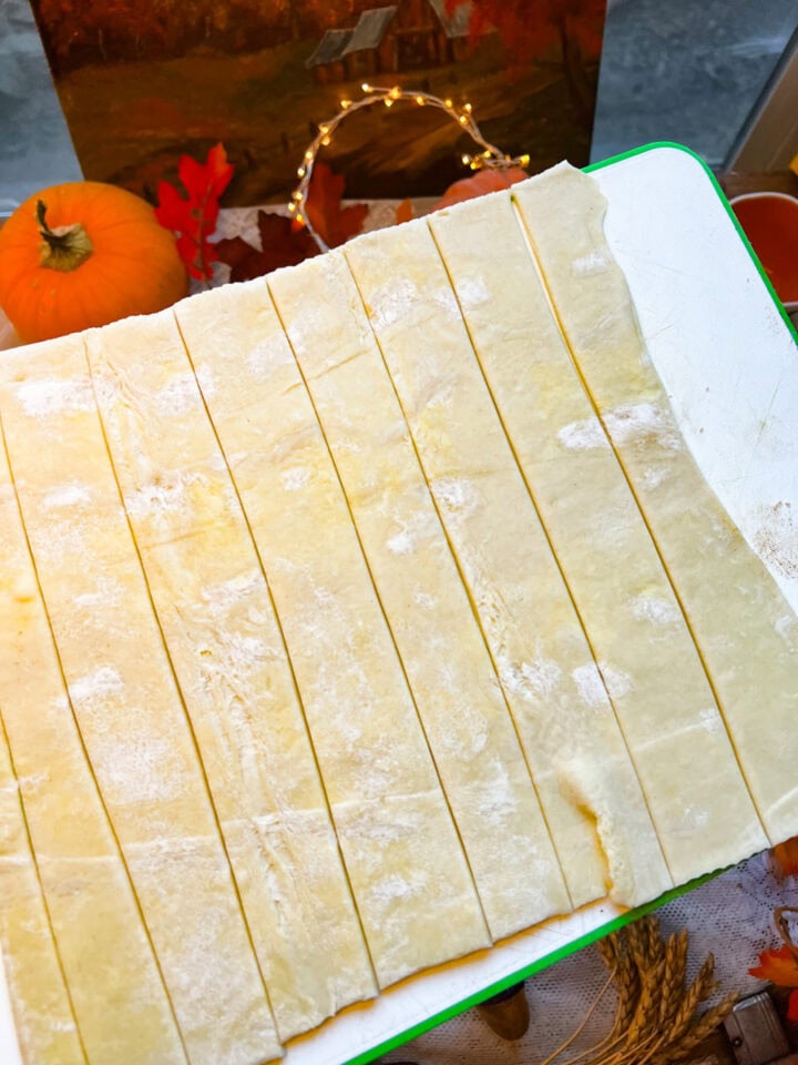 Apples Wrapped in Puff Pastry | Baked Apple Rings - Fitty Foodlicious